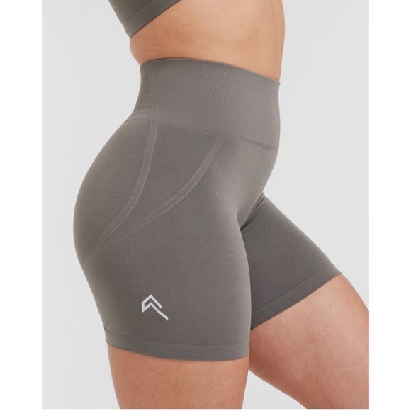 Oner Active | Shorts | New Oner Active Effortless Seamless Biker Shorts ...